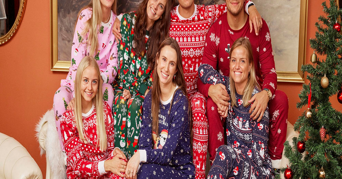 Christmas pyjamas for family - matching sets, styling and gift tips