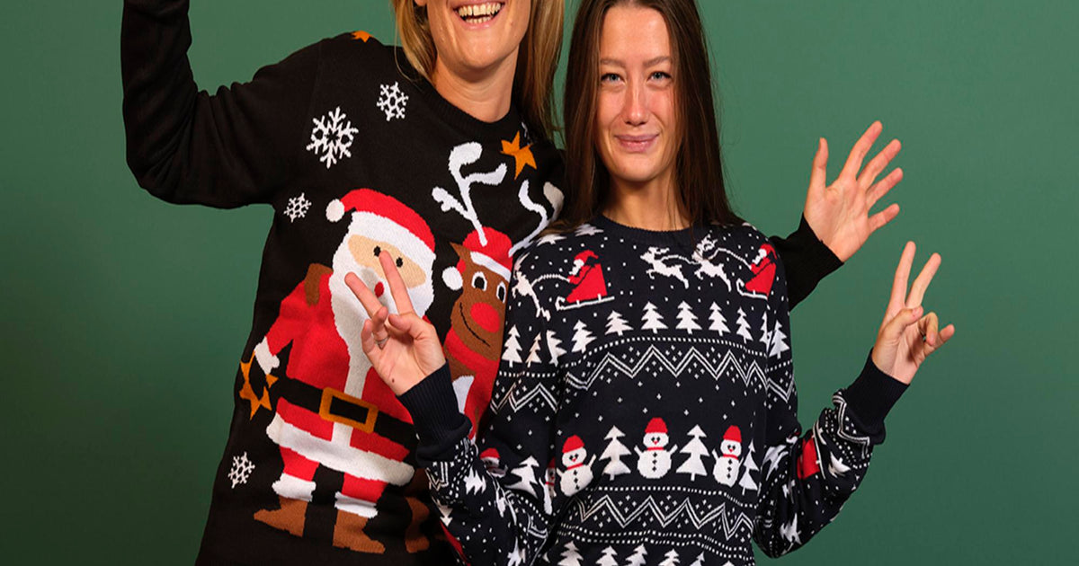 Matching xmas sweaters for family photos - styling tips and timing