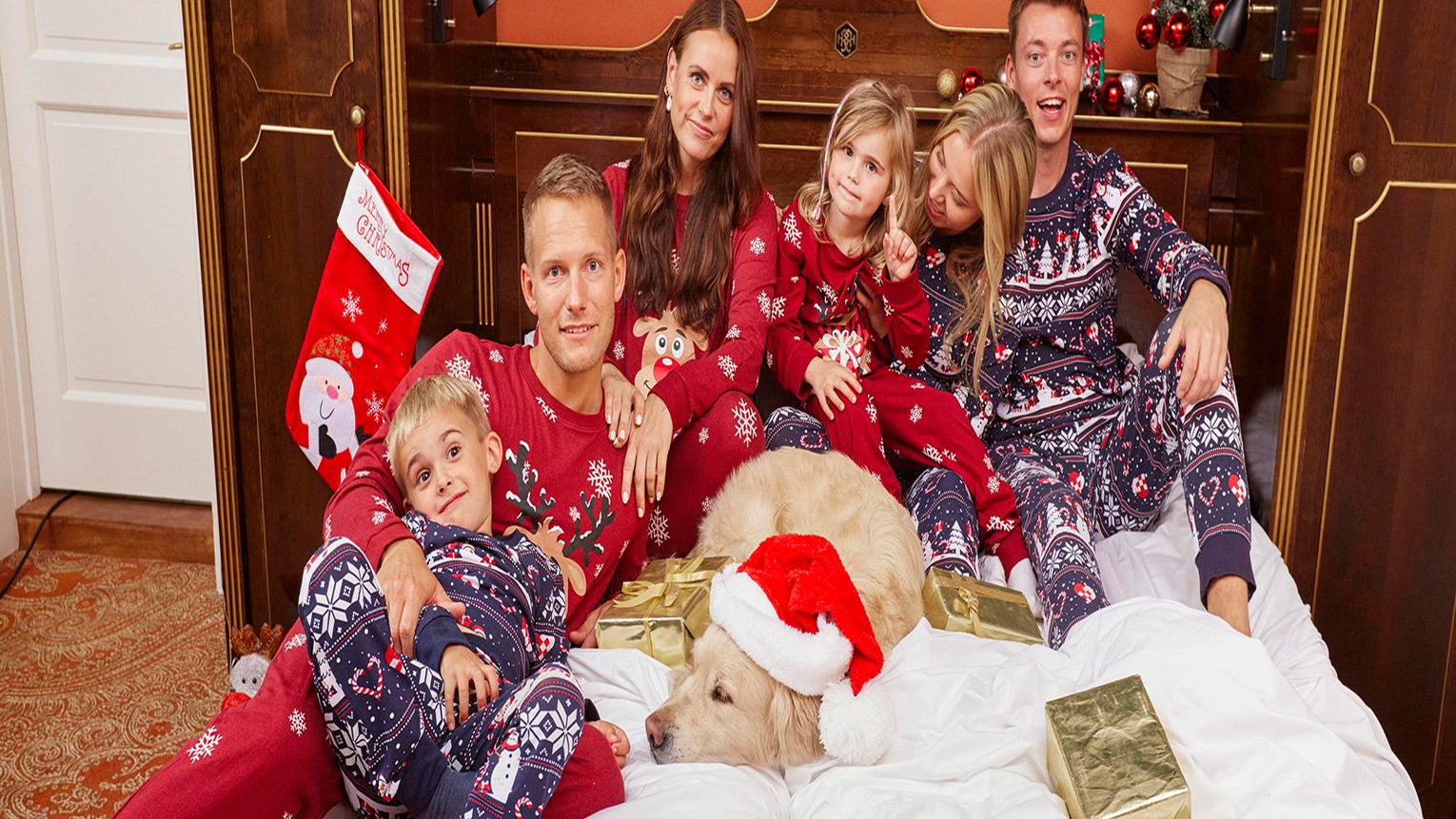 What Do Muslims Celebrate at Christmas - Social Customs Explained