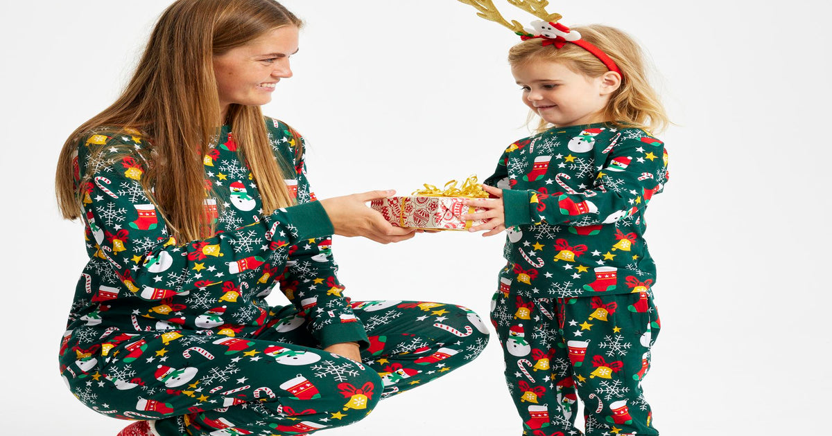 Days Till Christmas 2023 - Exact Countdown Tips for Gifts & Sweaters